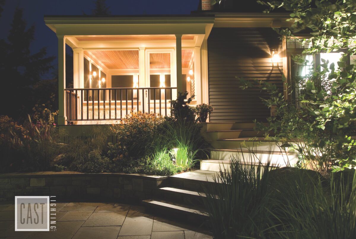 10 Benefits of LED Landscape Lighting Versus Traditional Bulbs